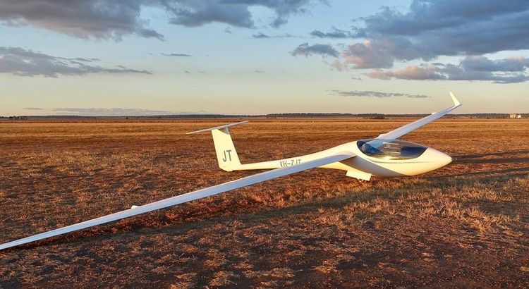 ¡Descubre la historia del Vuelo sin Motor y ven a disfrutar de uno en ...